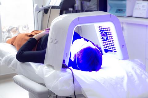 LED Rejulight à Paris et en France | Clinique des Champs-Elysées